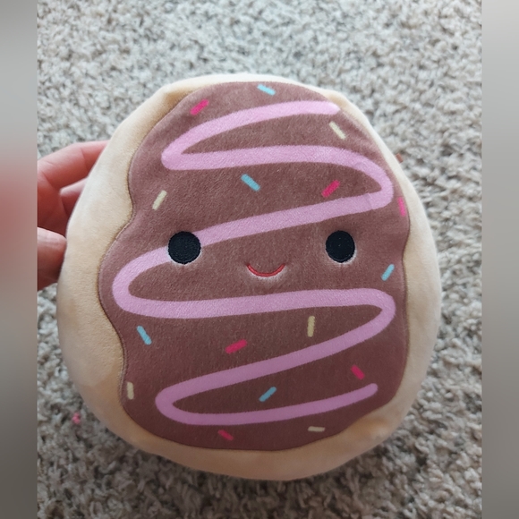 Kellytoy | Toys | Squishmellow Deja Donut 75in | Poshmark